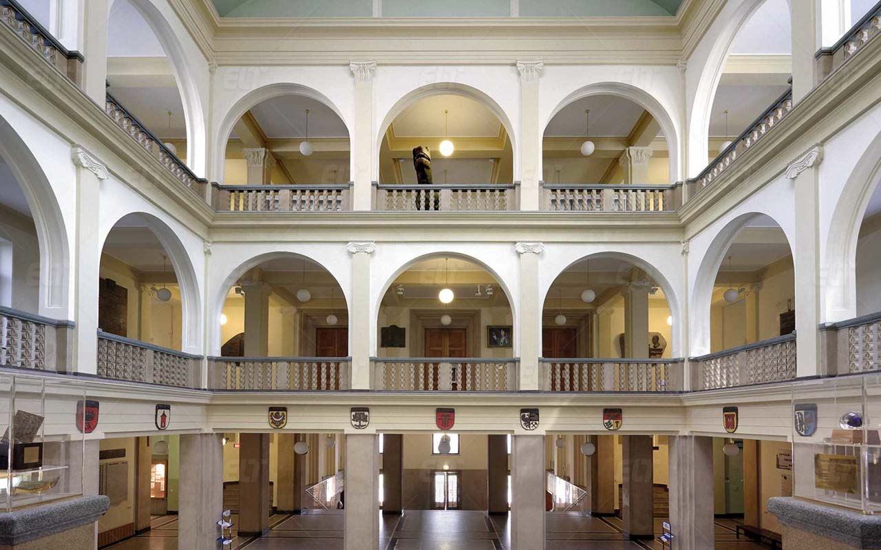 AGH Bilim ve Teknoloji Üniversitesi | AGH Krakow Üniversitesi - AGH ...