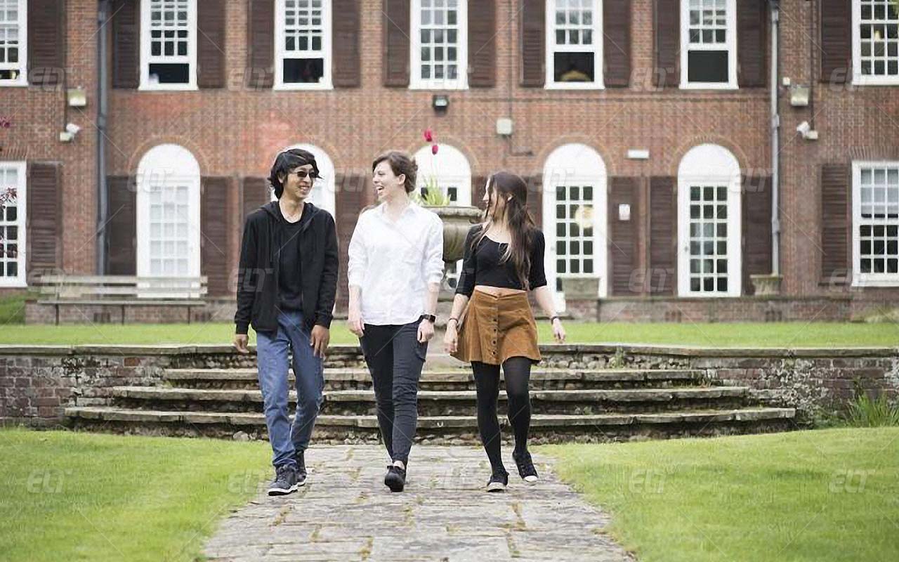 Bell Cambridge Dil Okulu